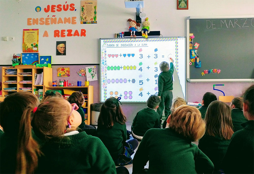 Etapas educativas - Colegio Virgen de la Caridad